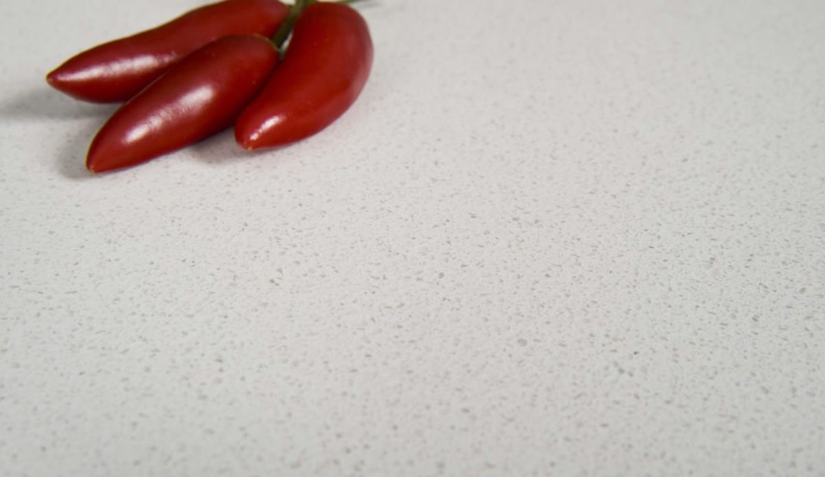 Luna White Quantum Zero Slab Polished